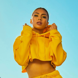 Fashion & Accessories